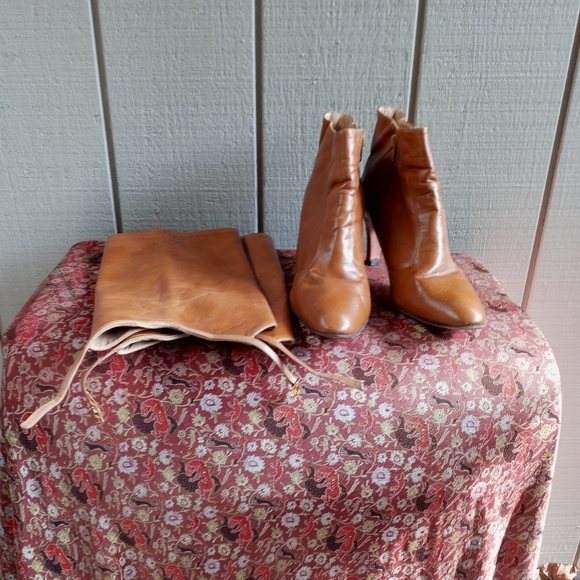 Johansen | Shoes | Womens Booties | Poshmark